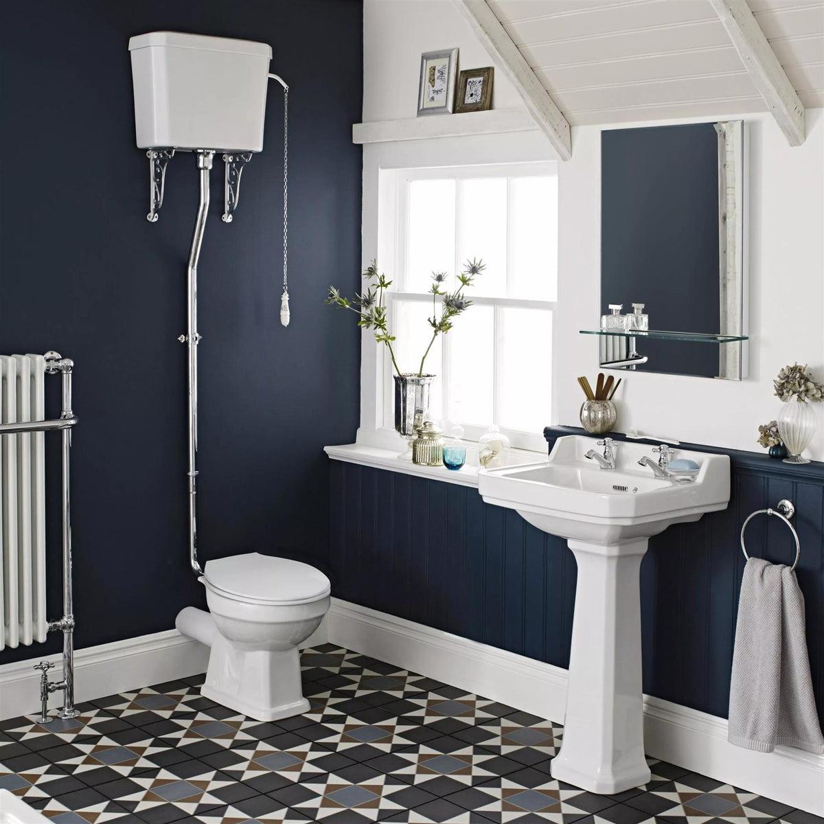 Low and High Level Toilets – Aquarius Bathrooms