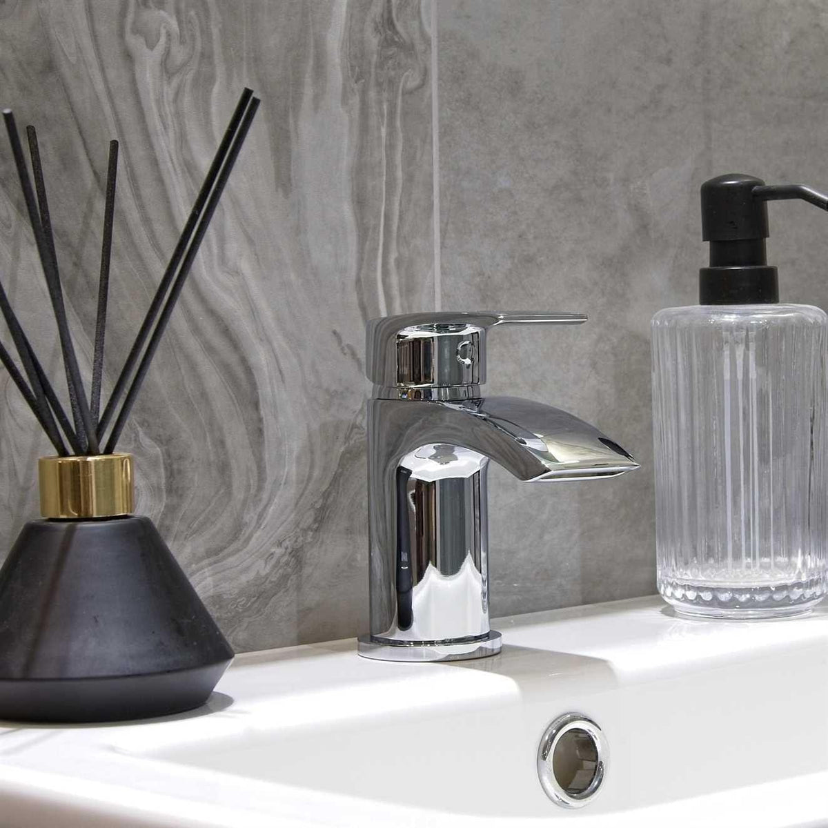 Aquarius Arc Mini Mono Basin Mixer Tap with Waste – Aquarius Bathrooms